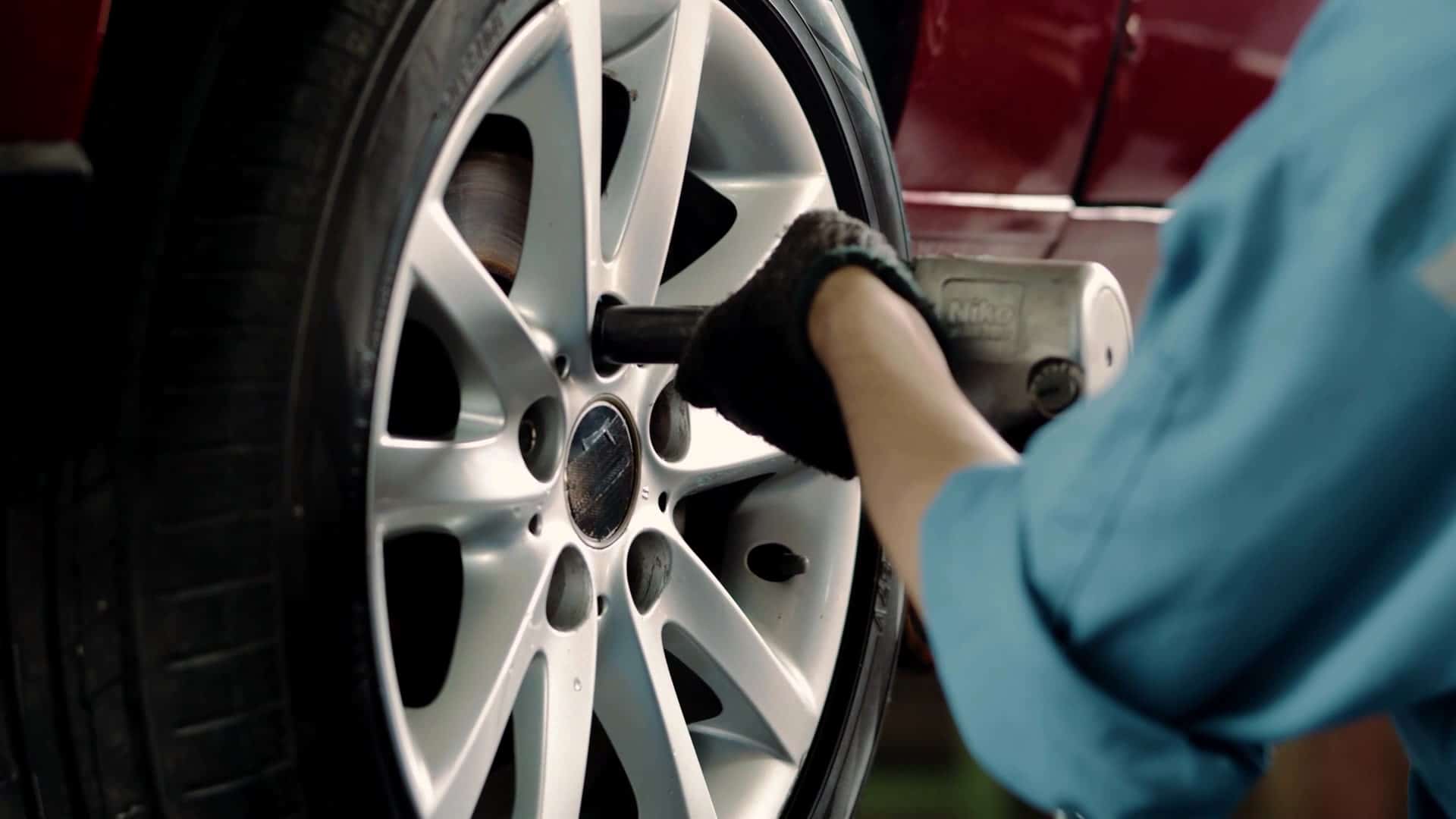 SOS TYRE MOBILE TYRE FITTING IN ROCHESTERREPAIR